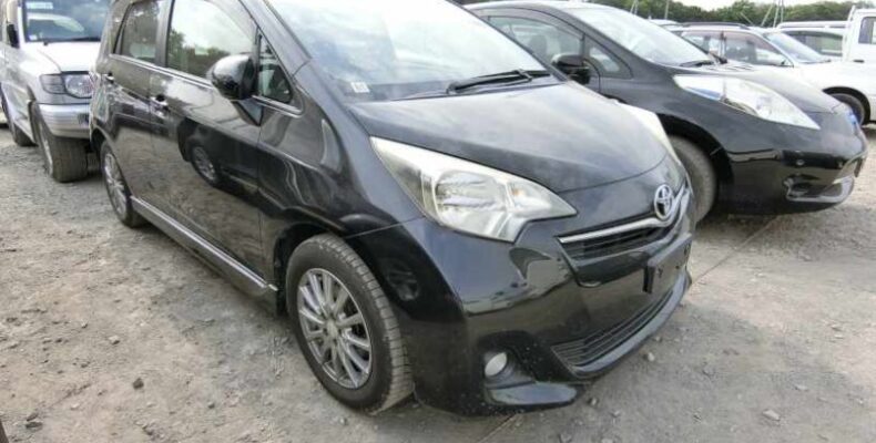 oyota Ractis: Compact Car Unmatched Versatility and Comfort
